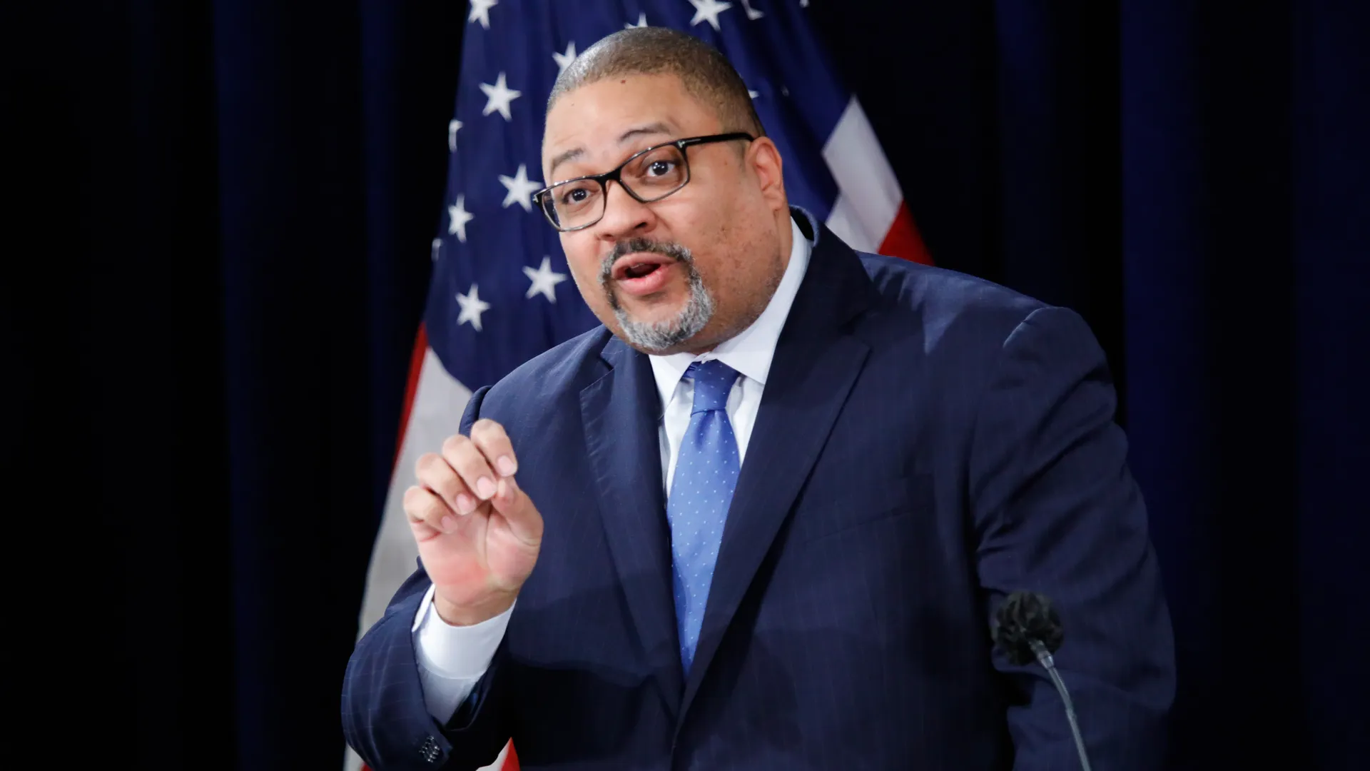 Manhattan DA Alvin Bragg Gets Horrible News After Prosecution Rests In Trump Case - He Should Be ...